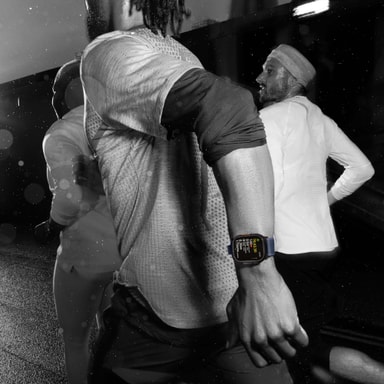 Apple Watch Ultra 2 49mm GPS+CEL (Black Titanium/Dark Green Alpine Loop ...